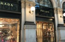 Quem quer comprar a Versace? “Todos”, garante a dona da Prada – Marketeer